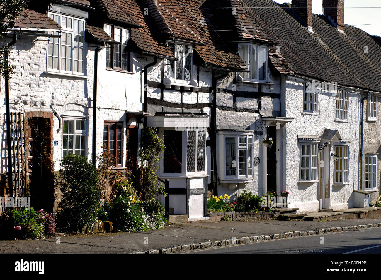 Cottages in High Street Kenilworth Warwickshire England UK Stock Photo ...