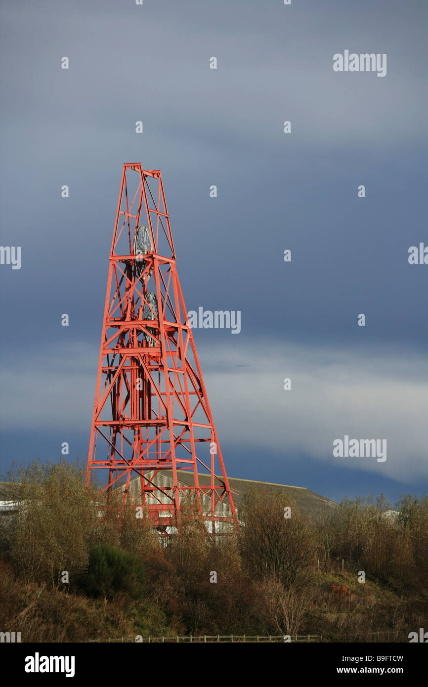 Colliery pit head winding gear hi-res stock photography and images - Alamy