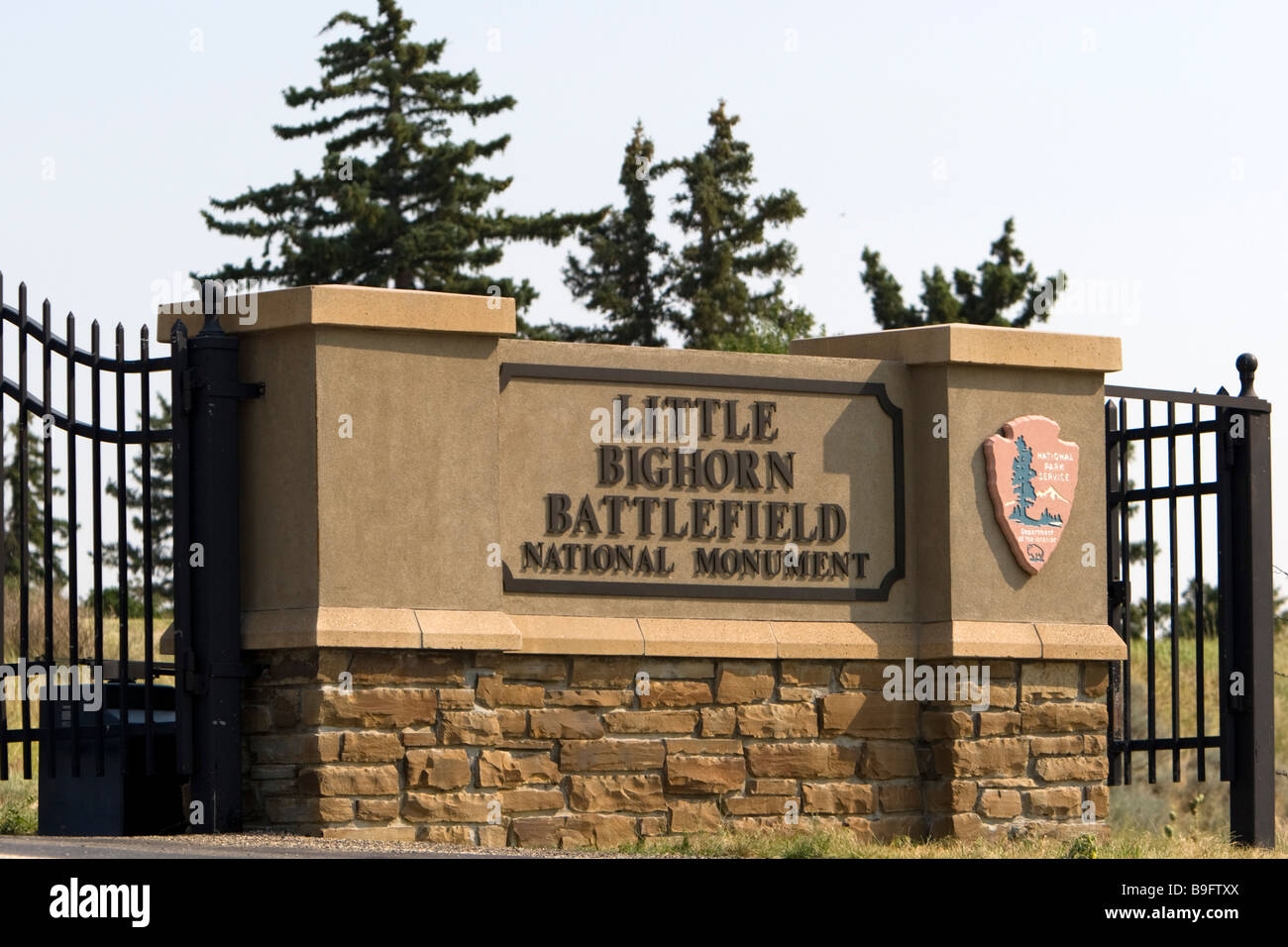 Indian entry gates hi-res stock photography and images - Alamy