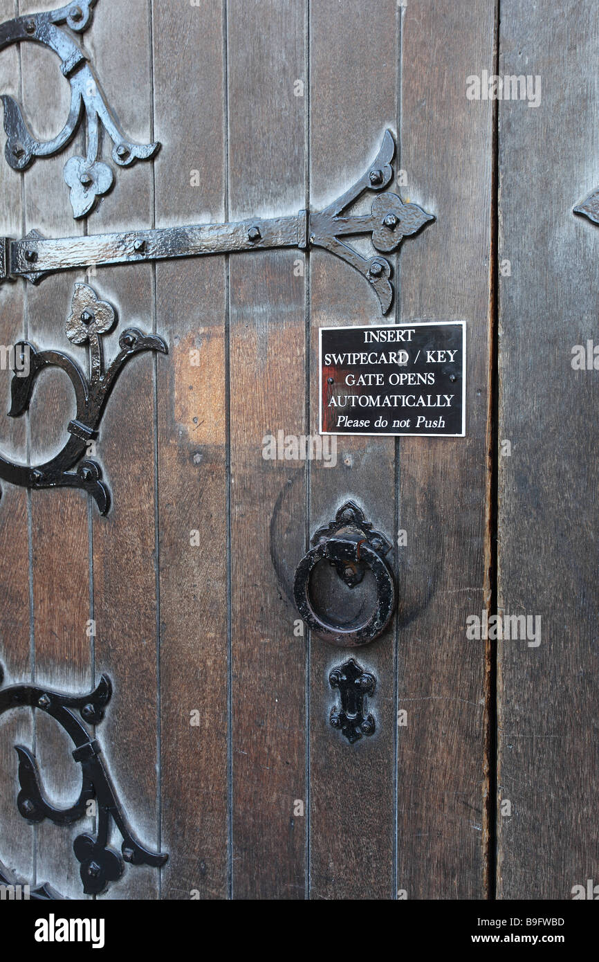 Entrance gate notice hi-res stock photography and images - Alamy