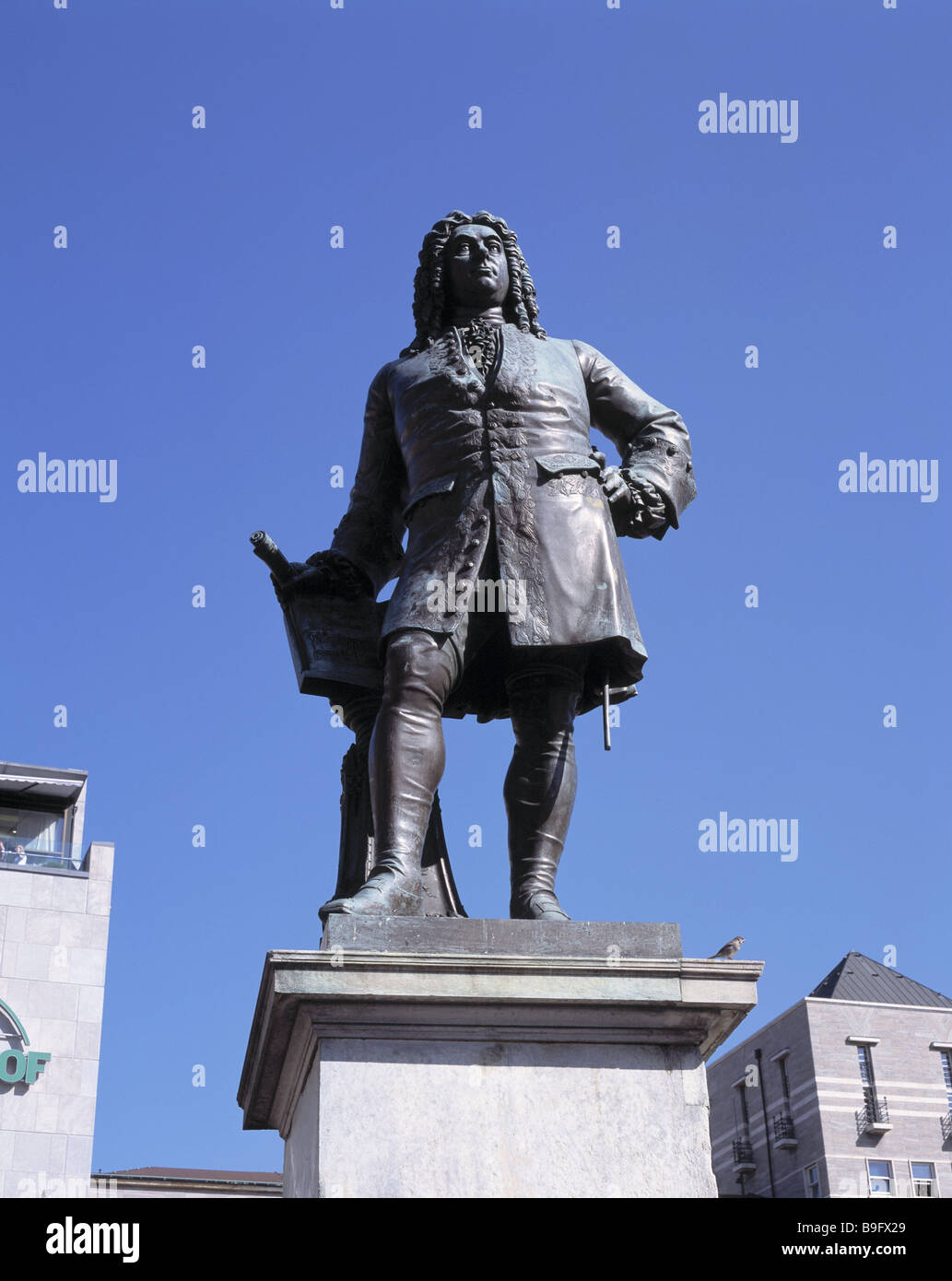 Handel composer statue hi-res stock photography and images - Alamy