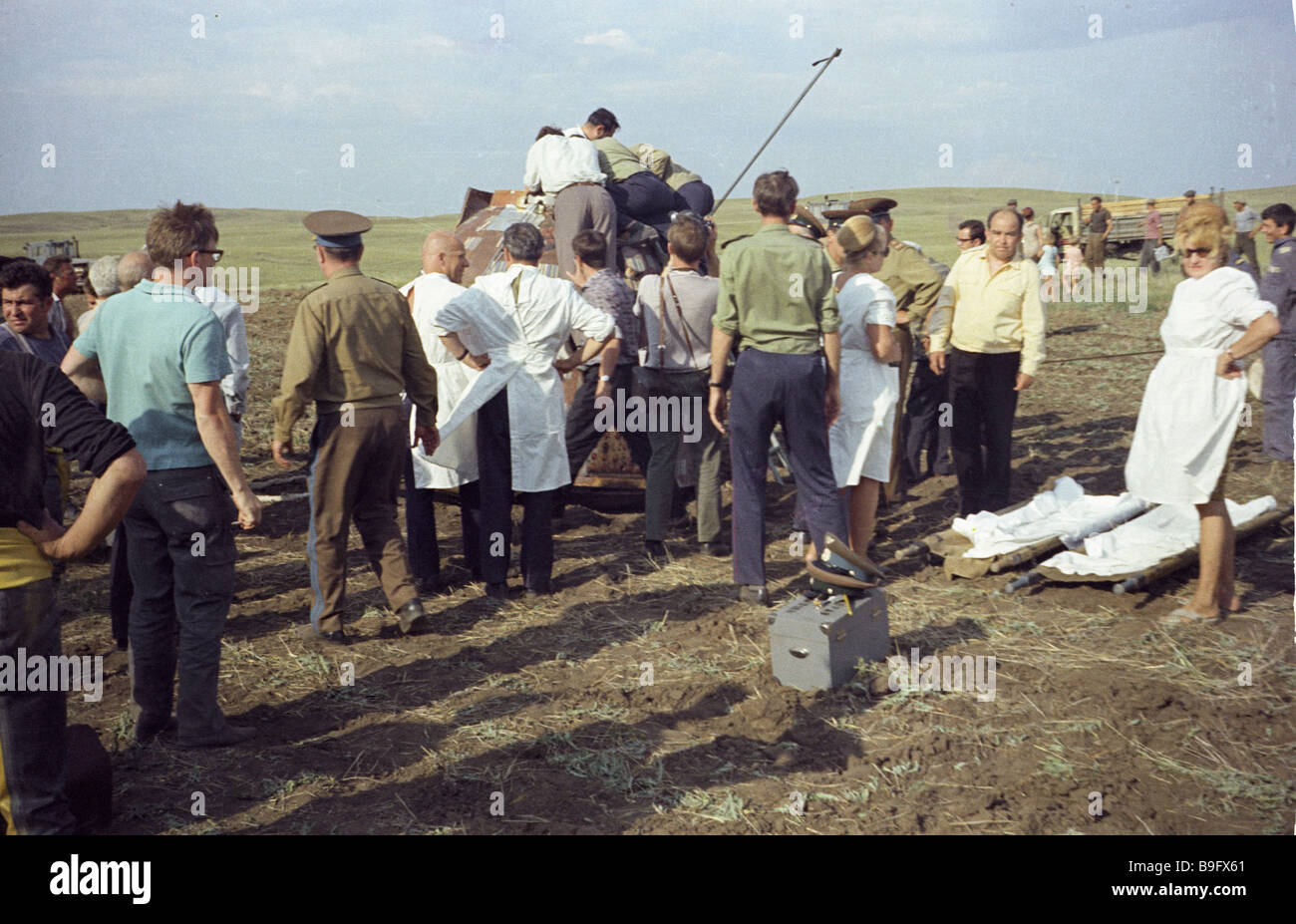 Soyuz 9 spacecraft landing Stock Photo - Alamy