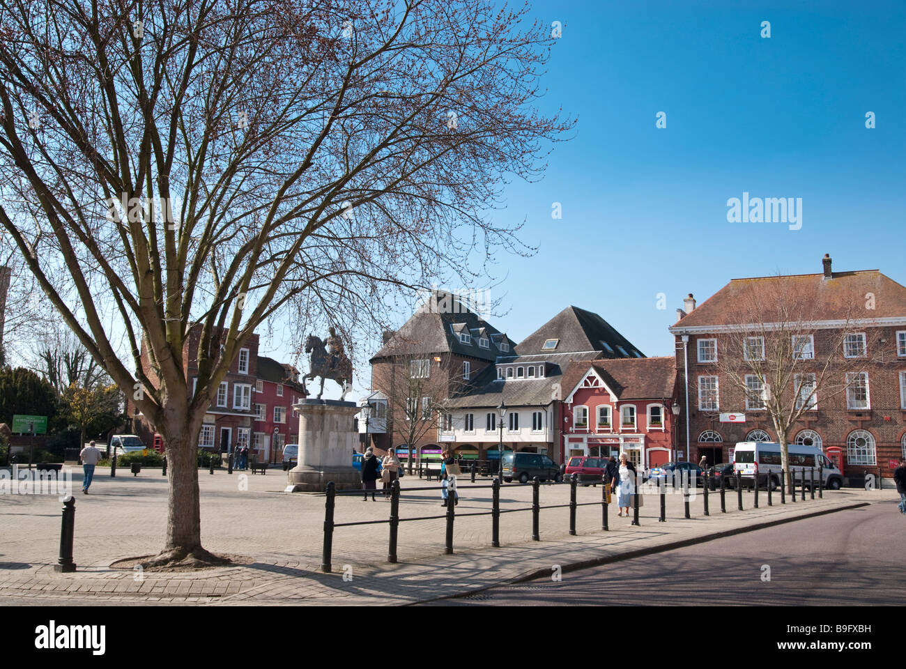 Petersfield town centre hi-res stock photography and images - Alamy
