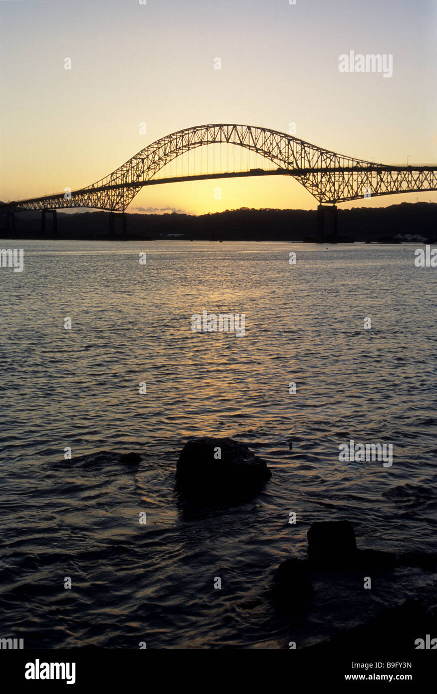 Bridge of the Americas / Puente de las Americas across Panama Canal on ...