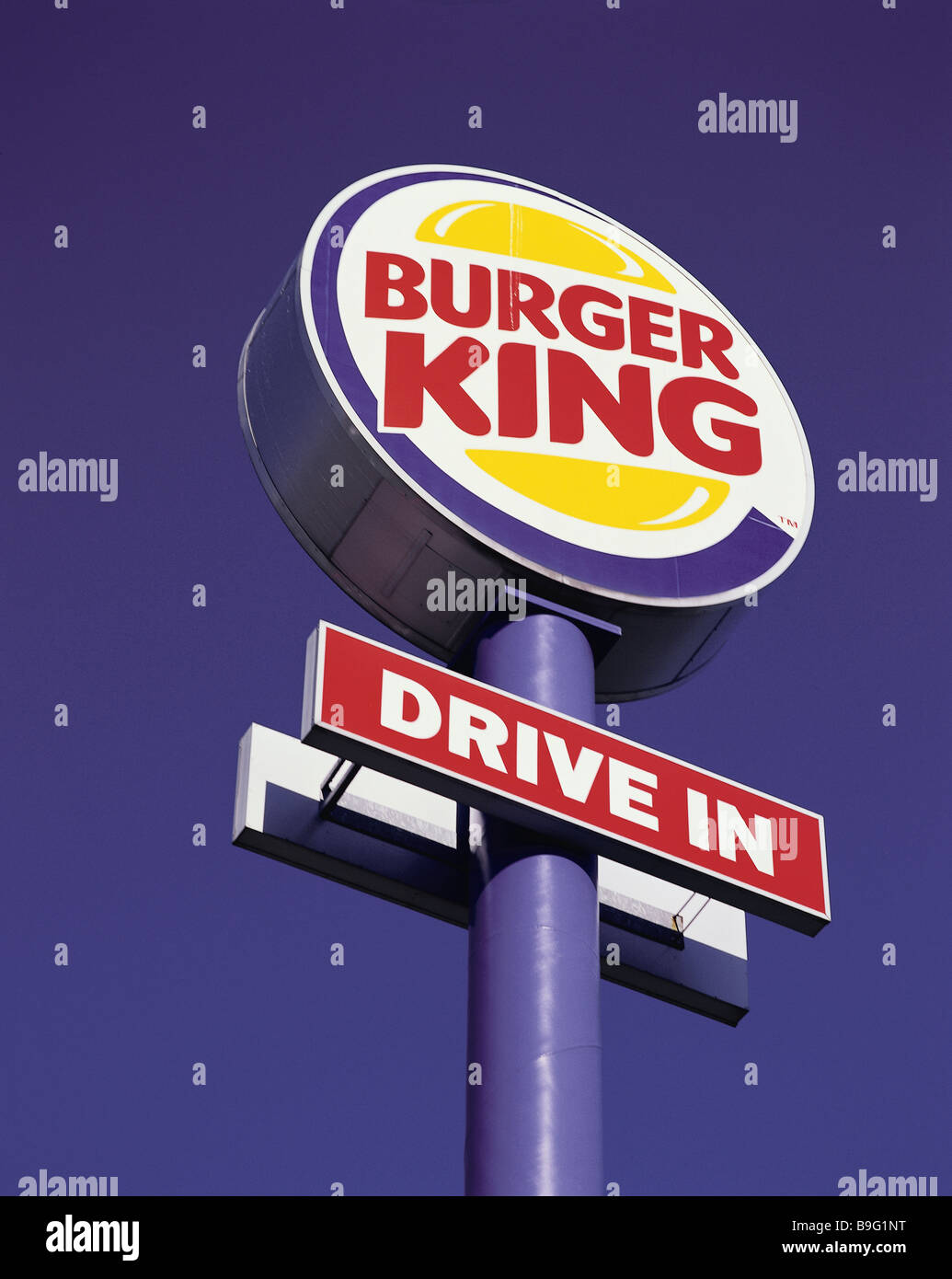 Pub with king in the name hi-res stock photography and images - Alamy