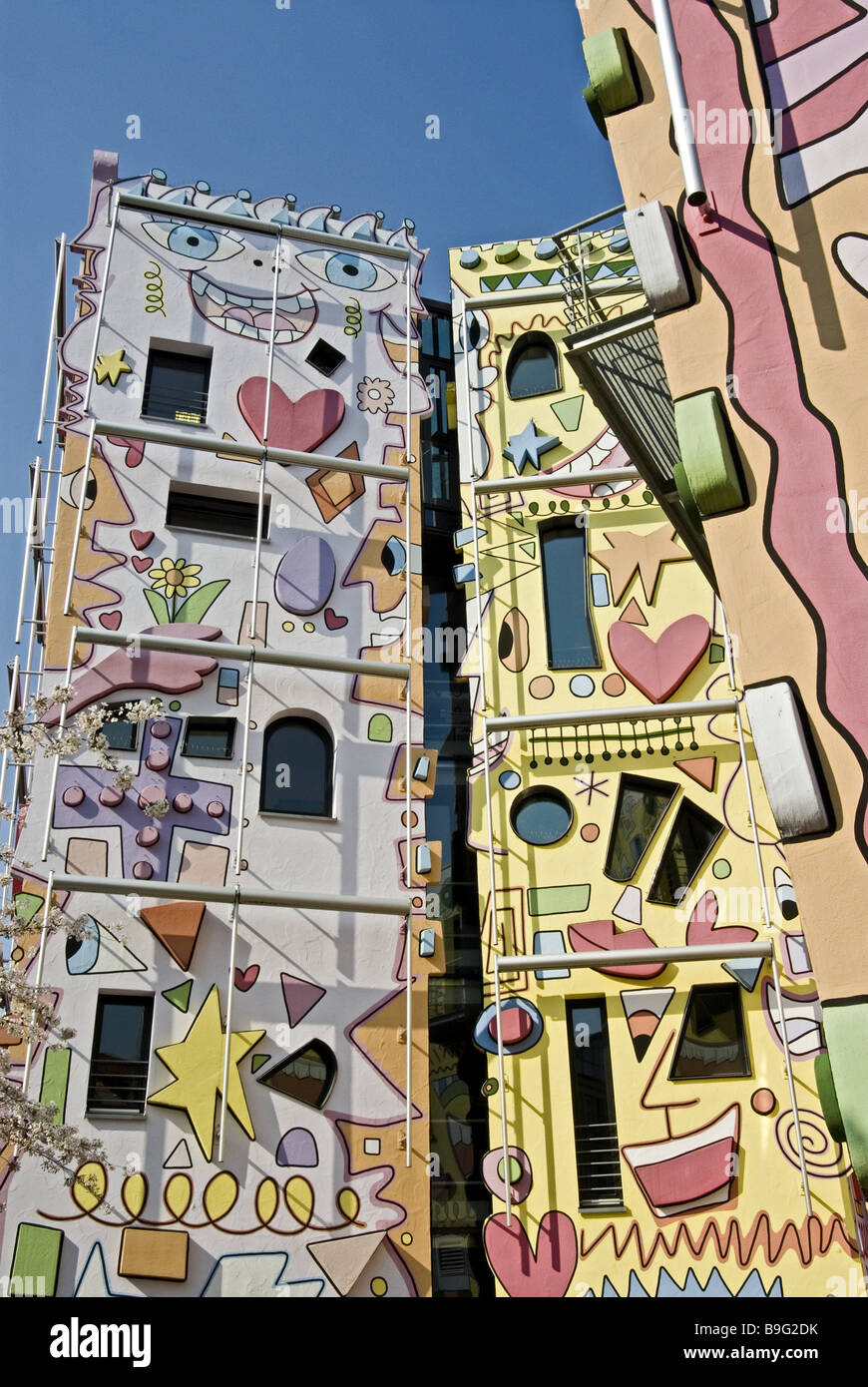 James rizzi hi-res stock photography and images - Alamy