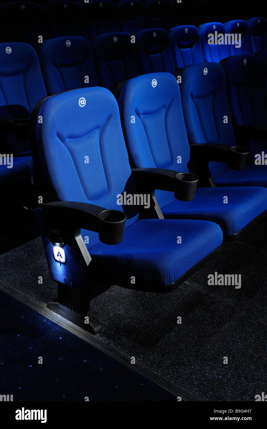 Tier seating hi-res stock photography and images - Alamy