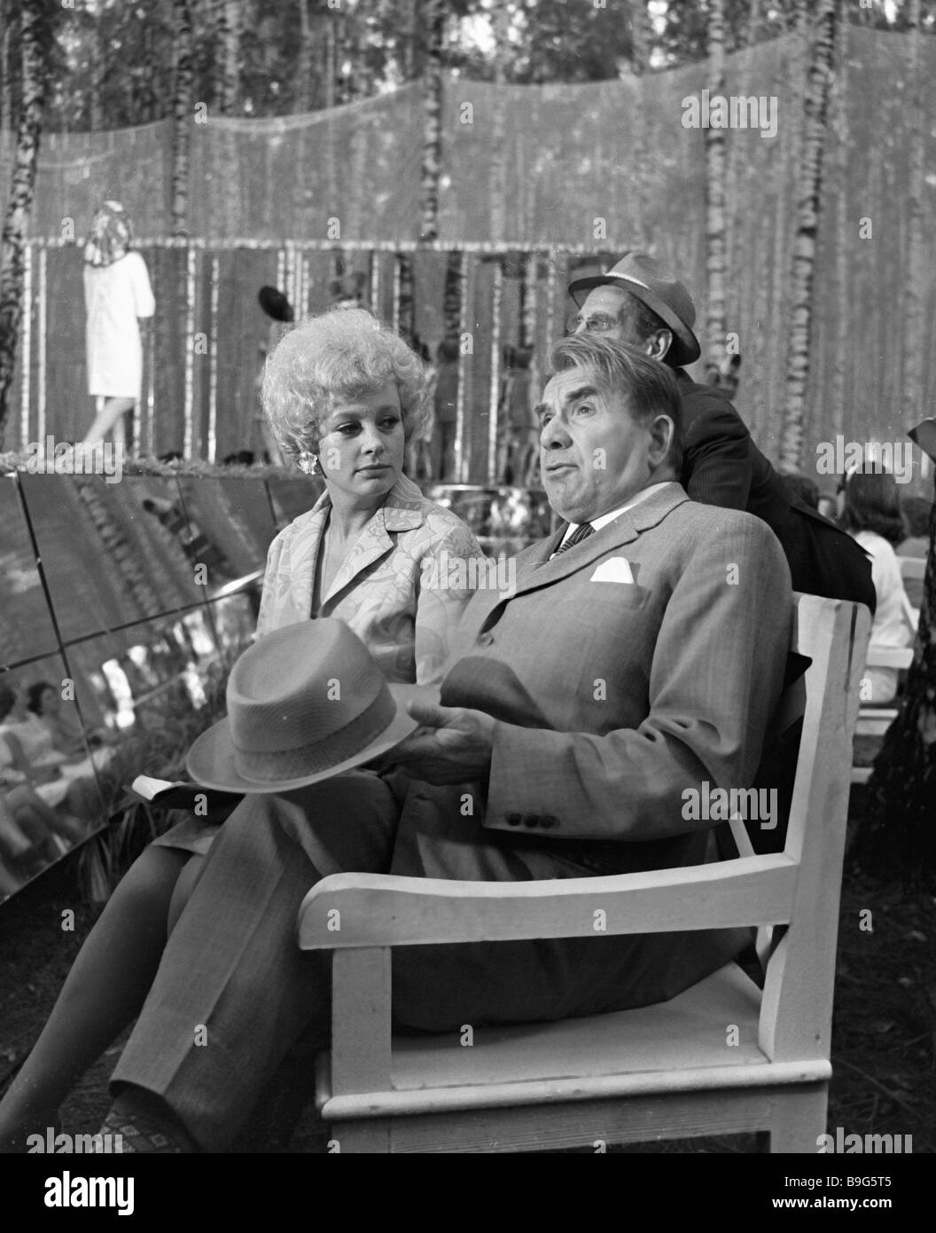 Old Acquaintance Igor Ilyinsky and Arkady Koltsaty directors Alla ...