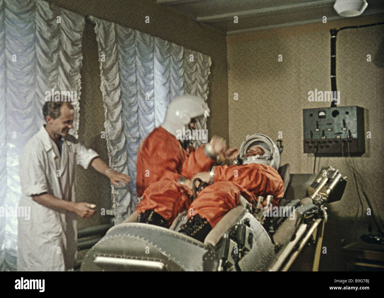Soviet cosmonauts training Stock Photo - Alamy