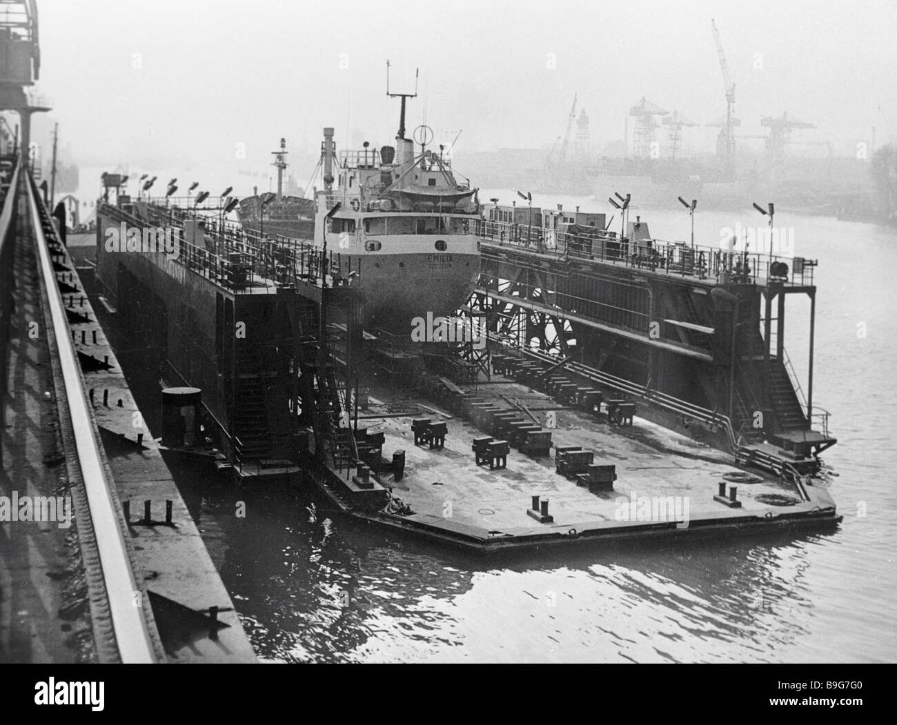 Floating ship yard dock in Szczecin Stock Photo - Alamy