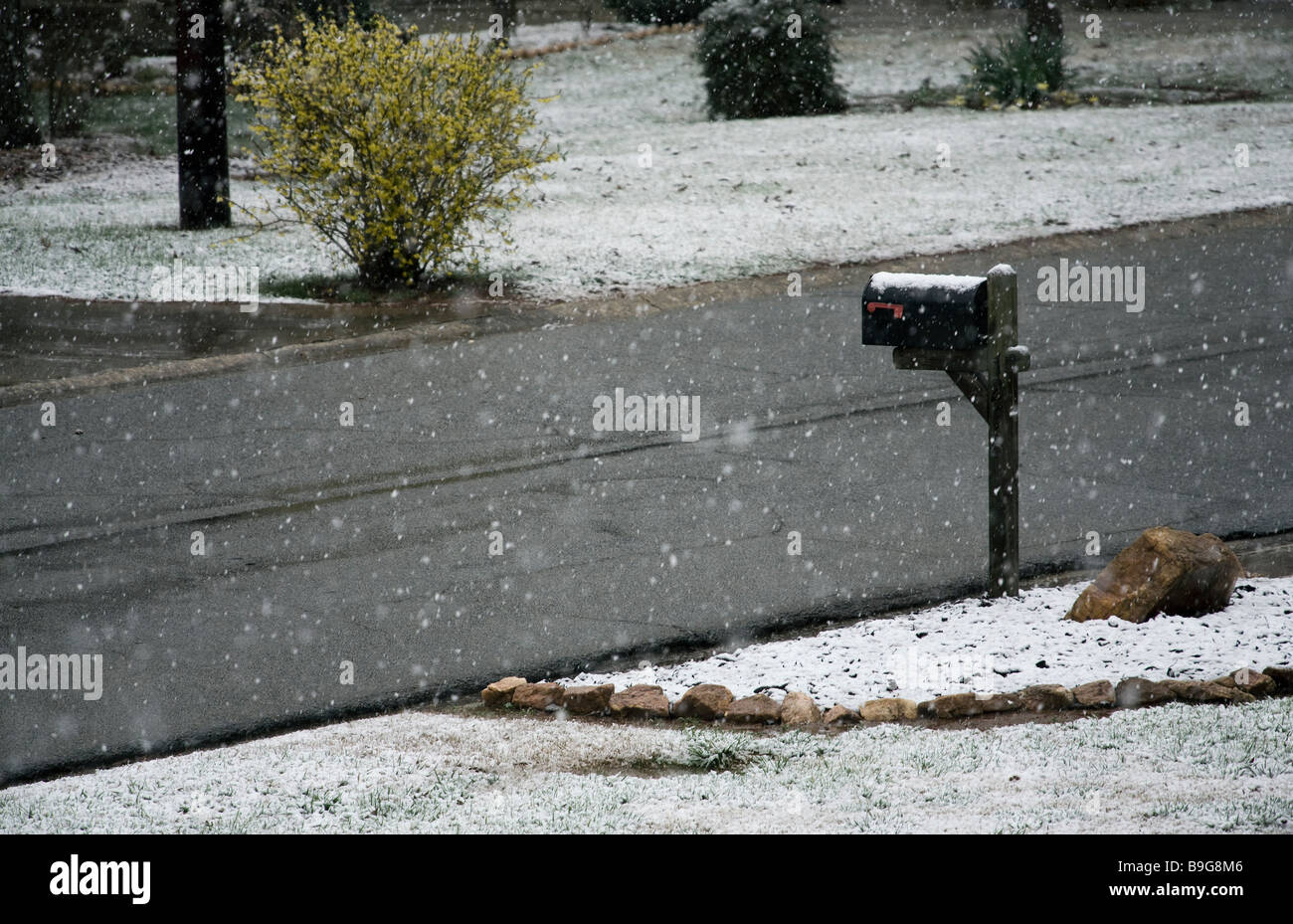 a street scene on a snowy winters morning, as spring approaches Stock ...
