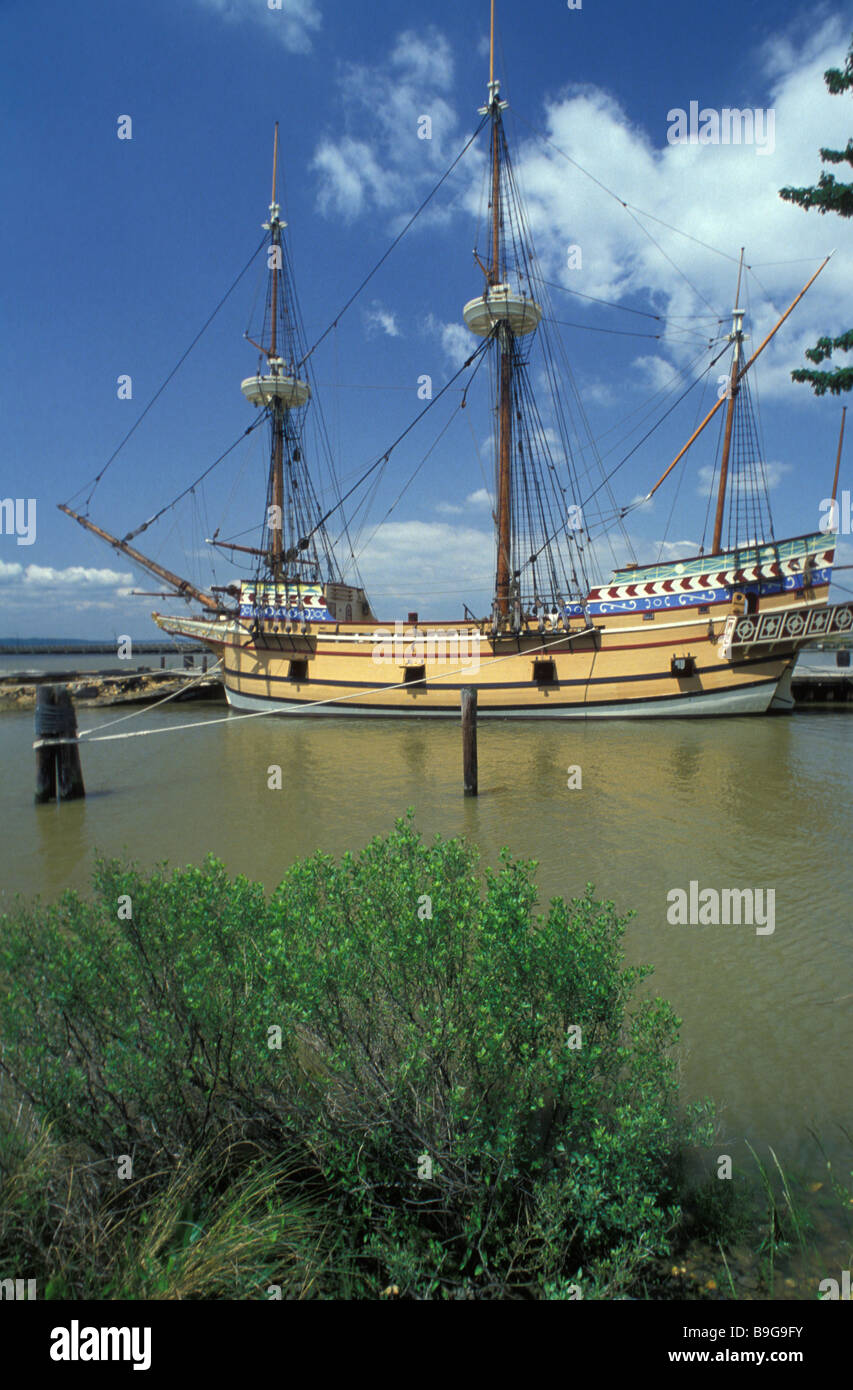 sailing ship Godspeed in Jamestown Settlement Stock Photo - Alamy