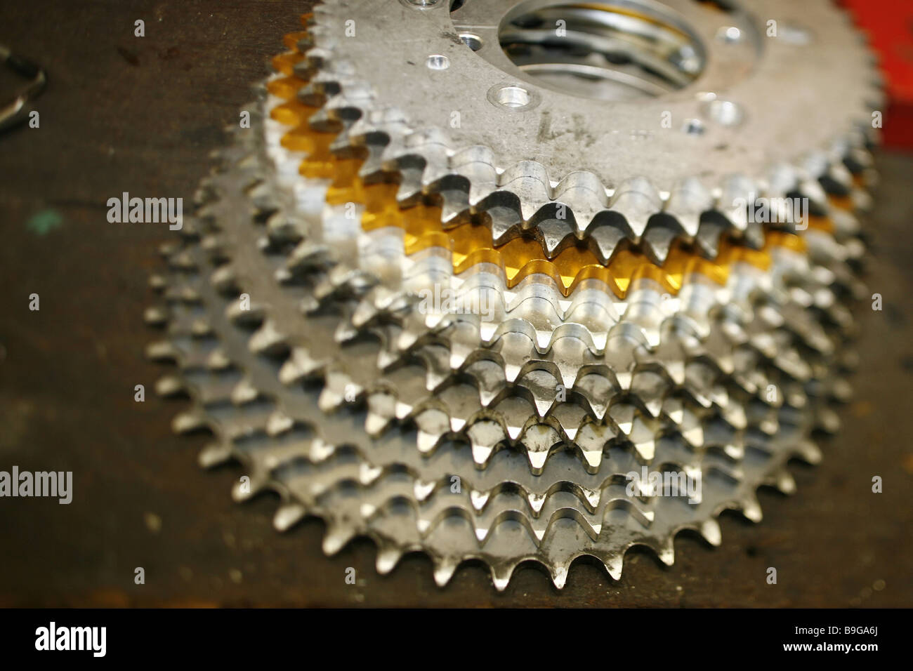 Wood gears hi-res stock photography and images - Alamy