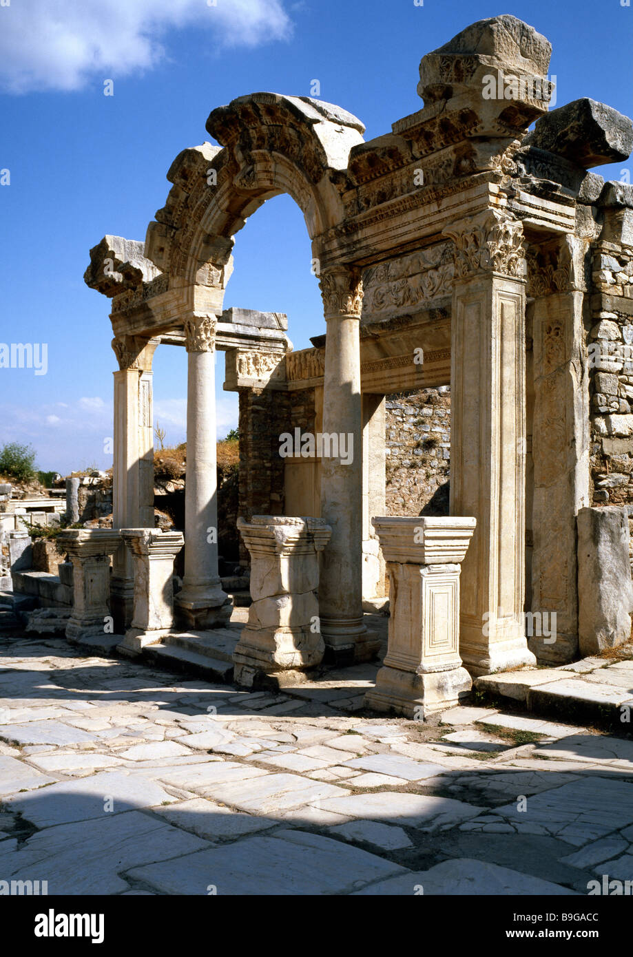Turkey Ephesus Hadrian-temple old-Greek city ruins sight temple-ruin ...