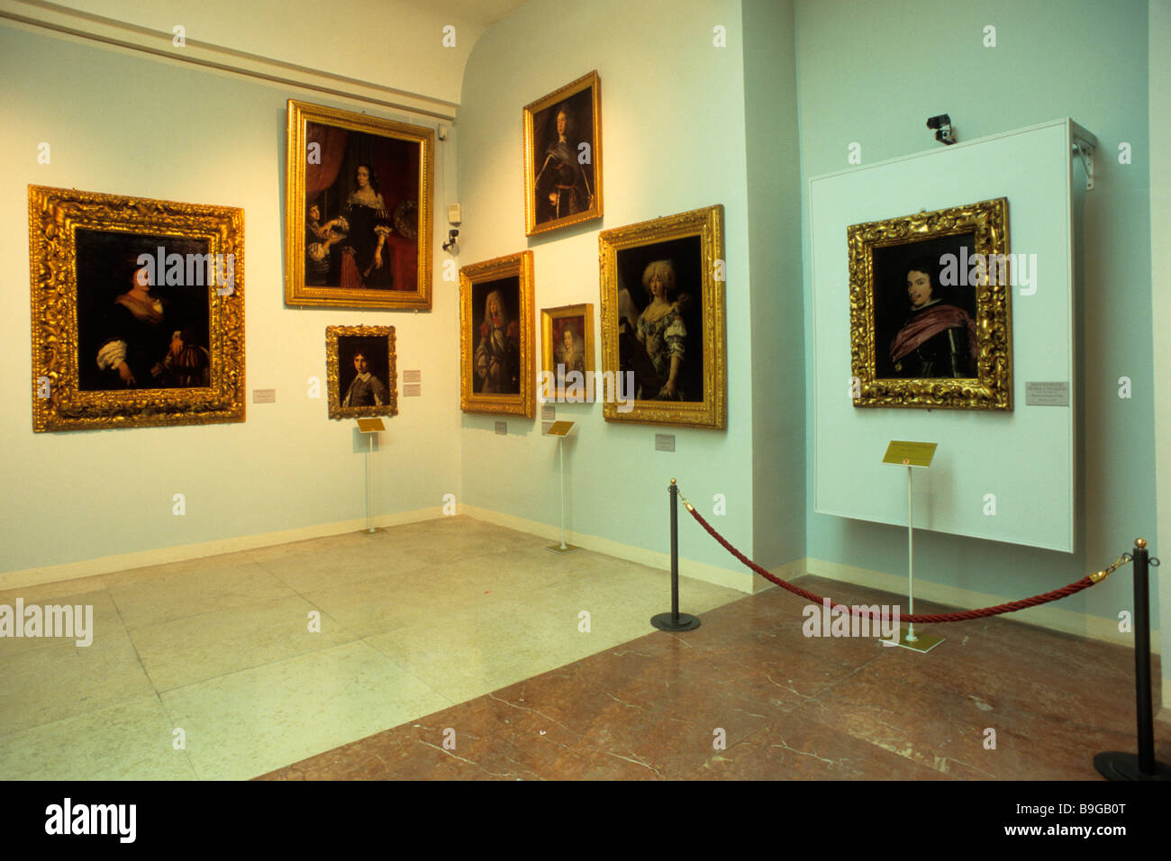 Modena estense gallery hi-res stock photography and images - Alamy