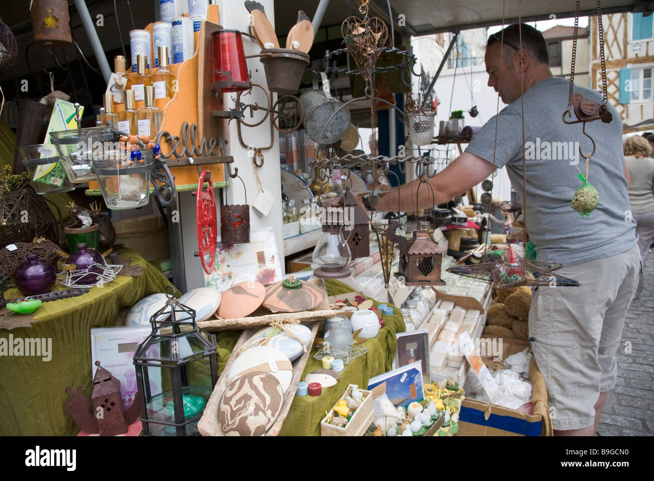 A bric a brac market stall in Eymet, France Stock Photo - Alamy