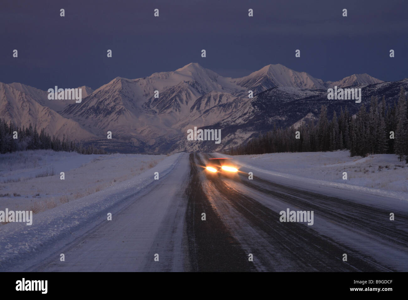 National parks yukon territory hi-res stock photography and images - Alamy