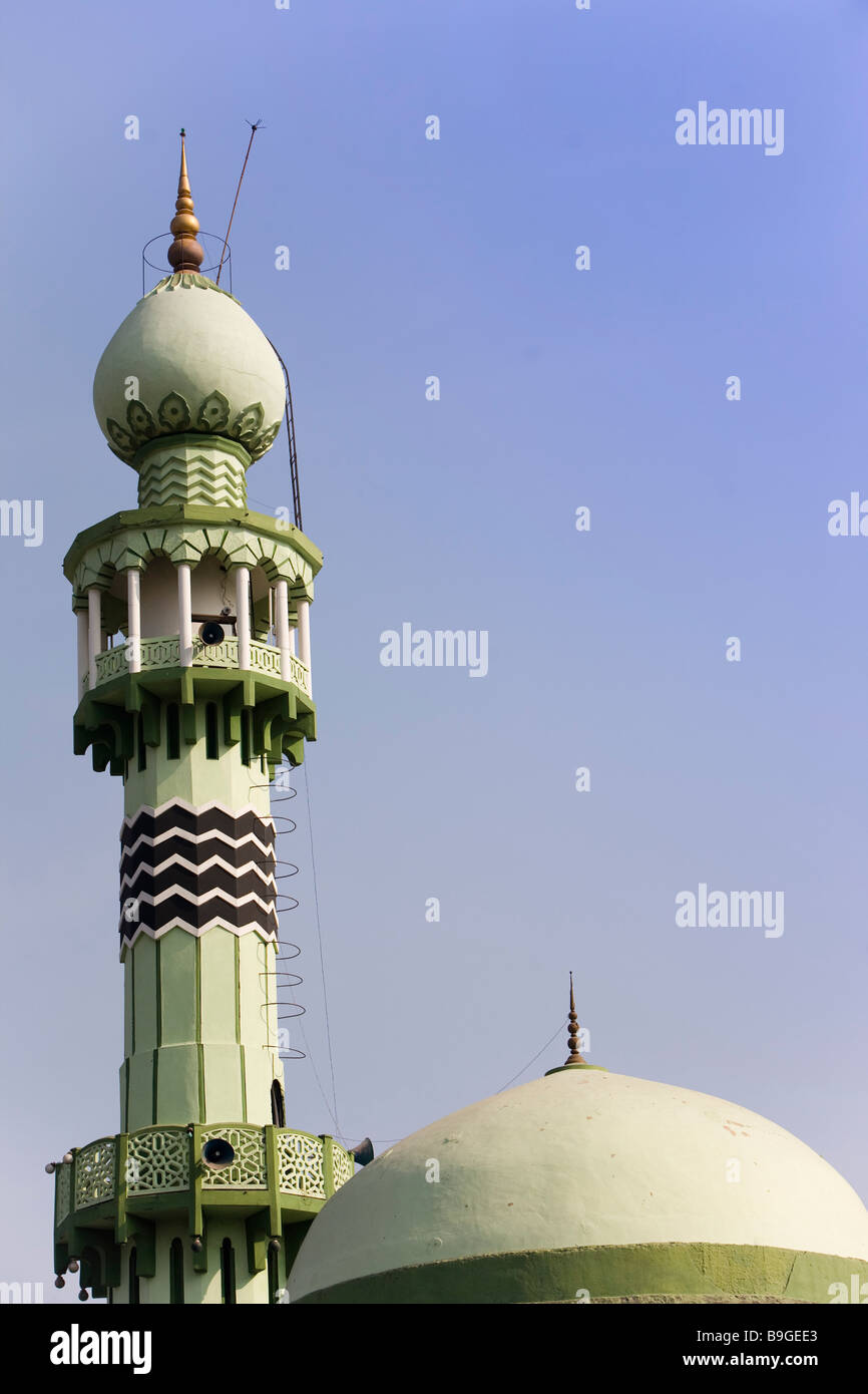 India Hyderabad Ek Minar mosque Stock Photo - Alamy