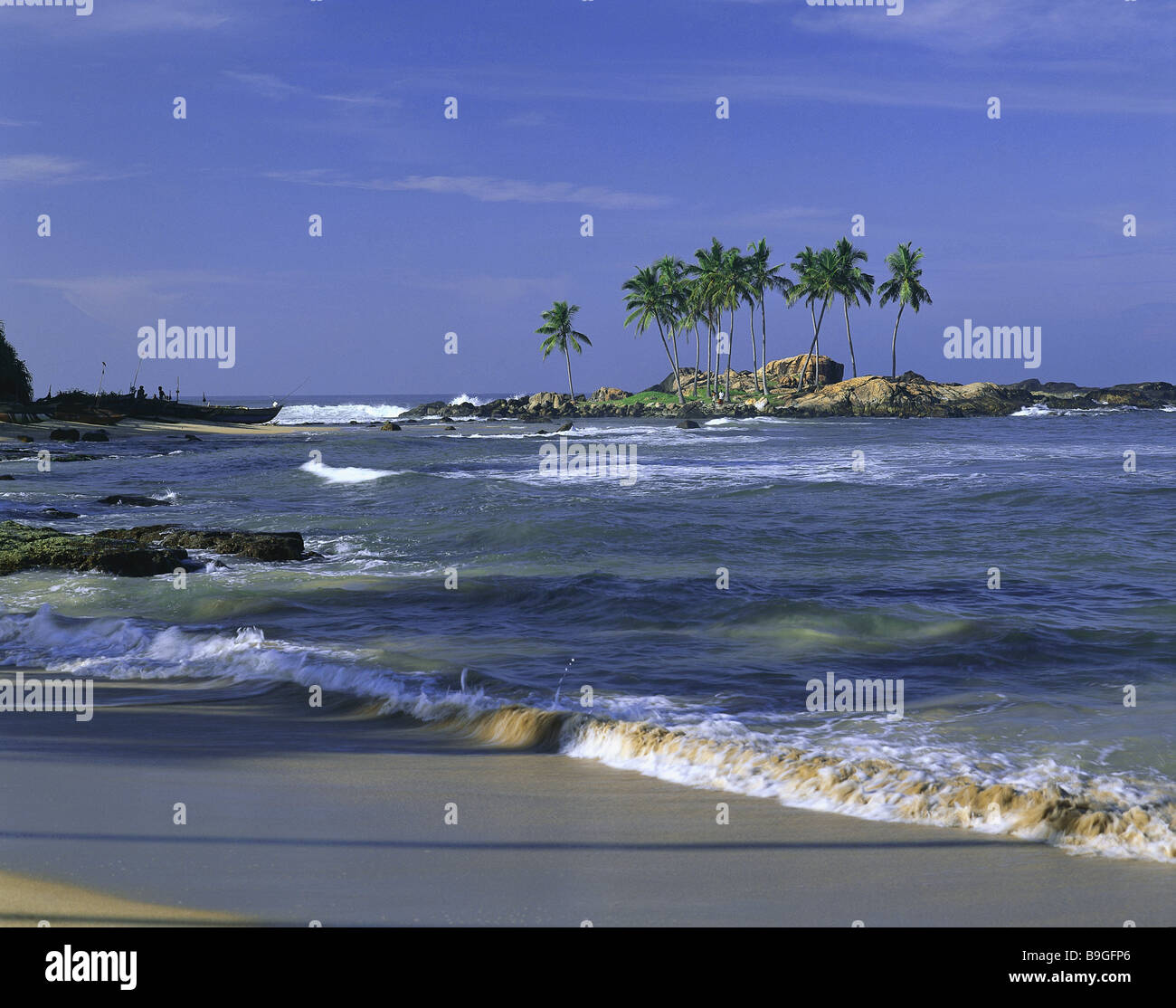 Beruwala beach hi-res stock photography and images - Alamy