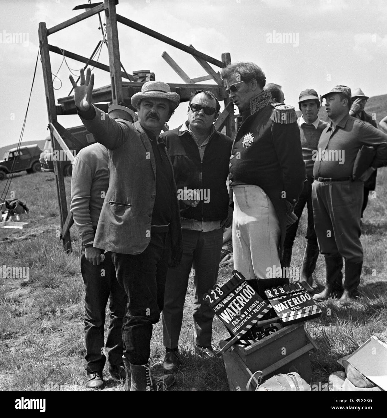 Sergei Bondarchuk left and Rod Steiger during a break in the shooting ...