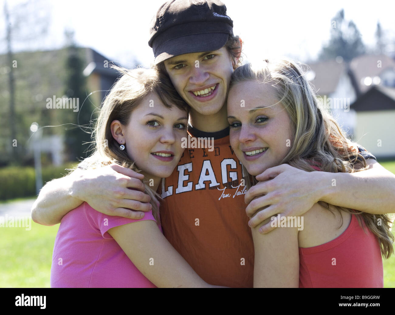 teenager embrace portrait group-picture people youth clique friends ...