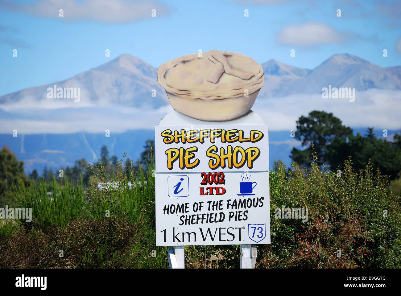 Sheffield Pie Shop sign, Sheffield, State Highway 73, Selwyn District ...
