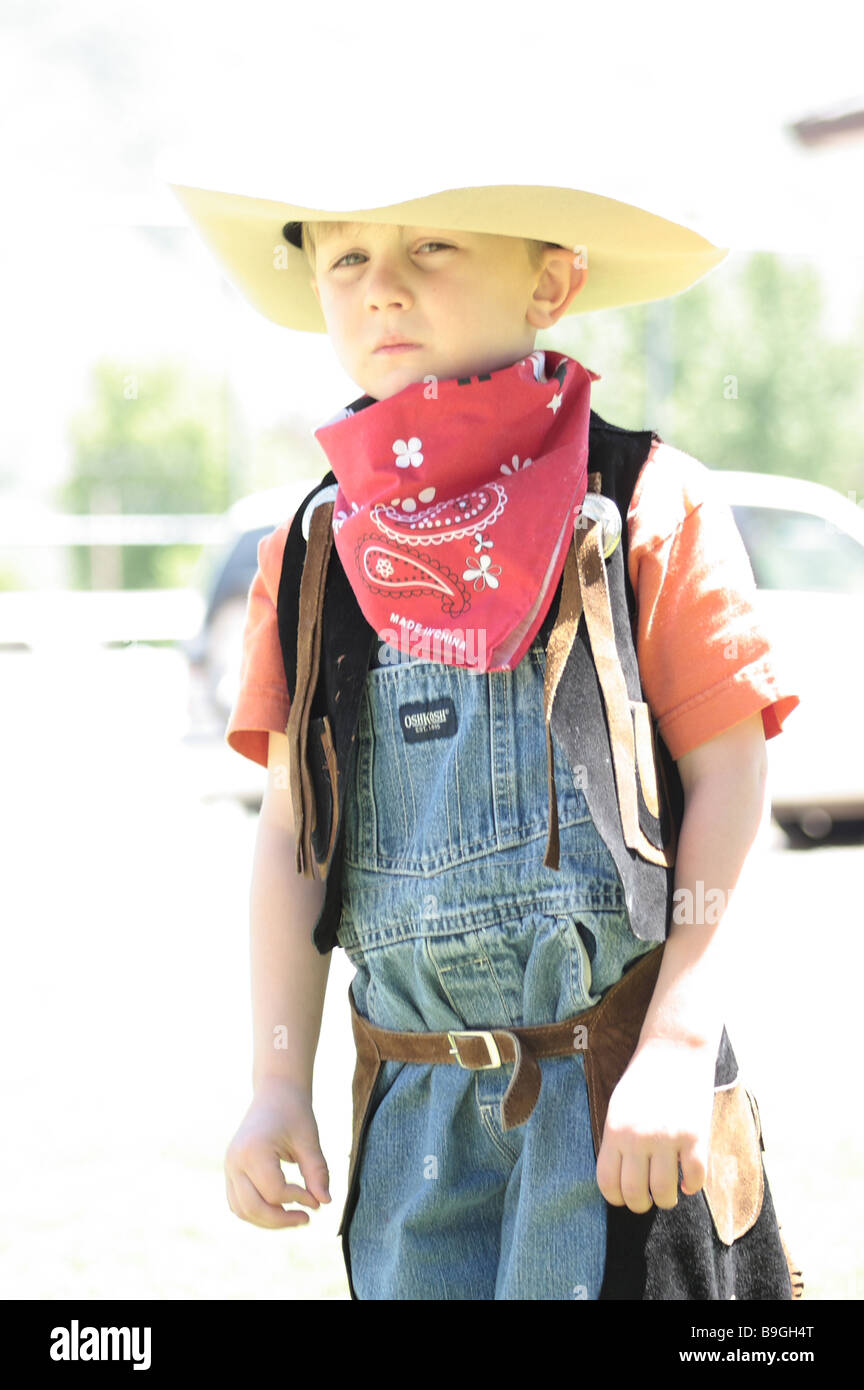 young boy dressed as cowboy Stock Photo - Alamy