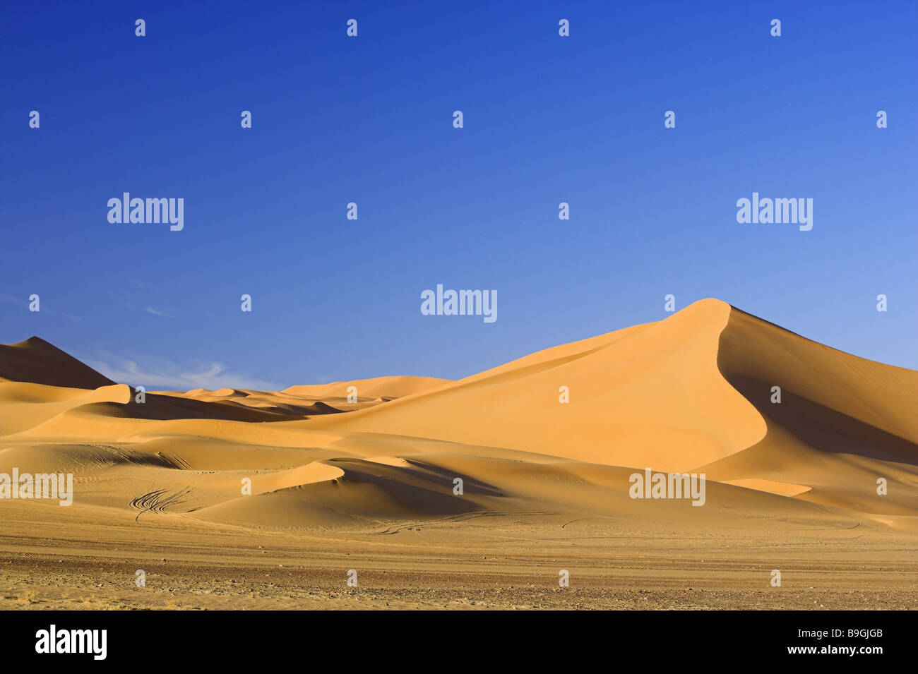 Djebel akakus hi-res stock photography and images - Alamy