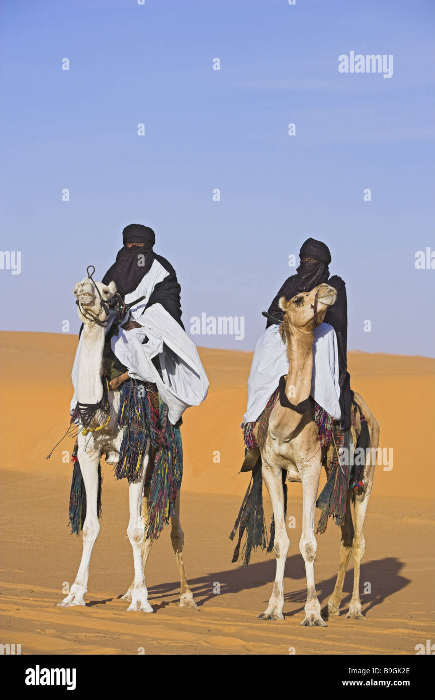 Arabs riding camels hi-res stock photography and images - Alamy