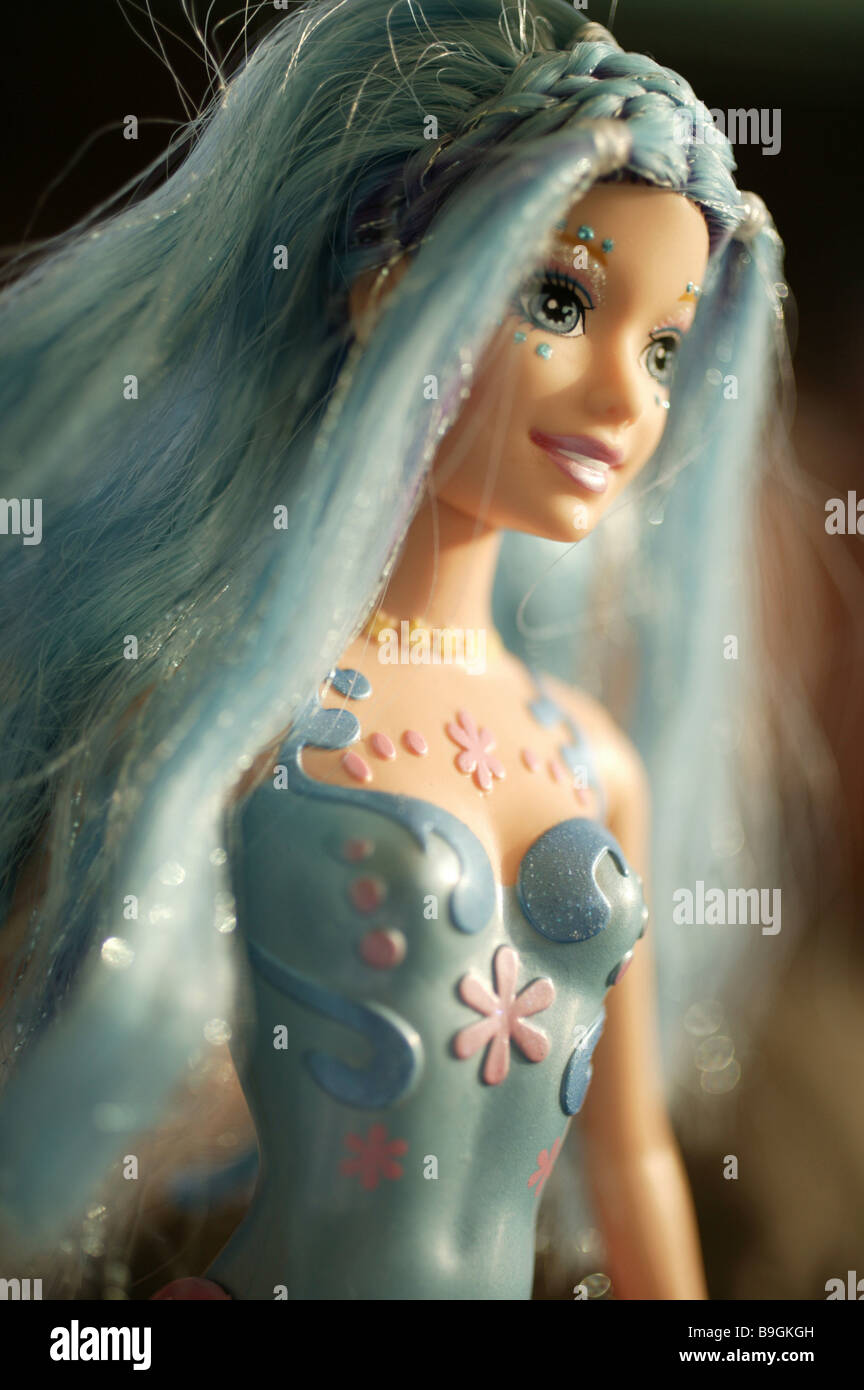 Barbie doll hi-res stock photography and images - Alamy