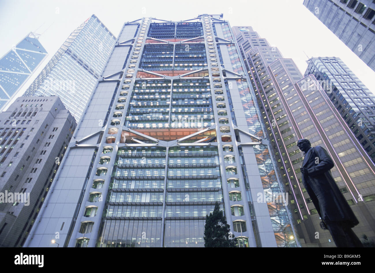 China Hong Kong HSBC Building statue perspectives Asia East-Asia city city business District ...