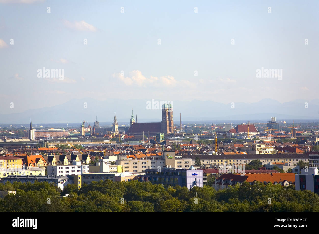Germany Bavaria Munich city-overview Stock Photo - Alamy