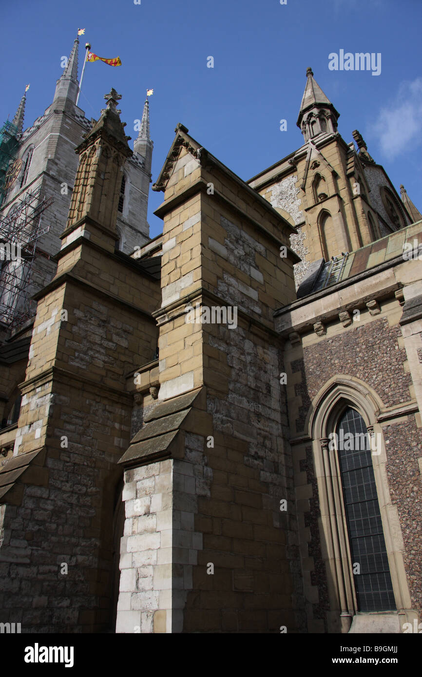 English cathedral worship hi-res stock photography and images - Alamy