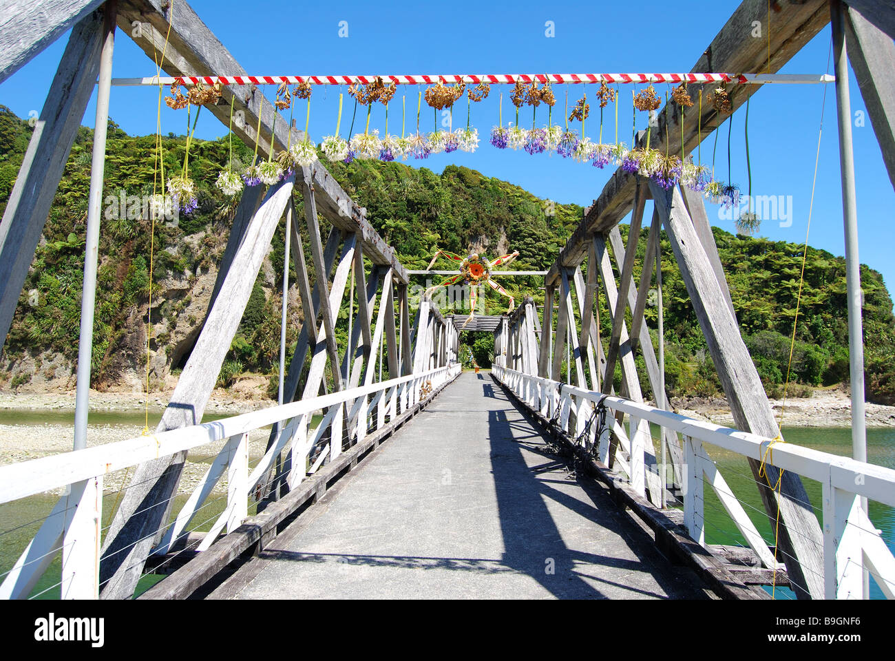 Wood Bridge Wooden Bridge New Zealand Hi Res Stock Photography And