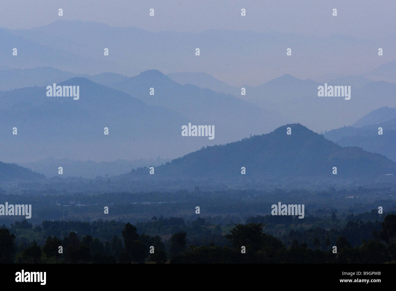 Africa Rwanda mountain scenery morning-mood Stock Photo - Alamy