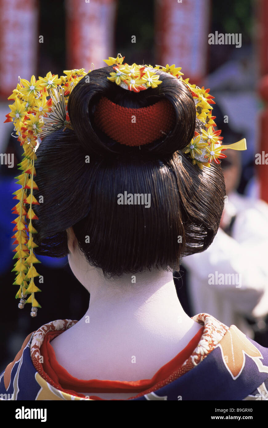 Geisha japan and back view hi-res stock photography and images - Alamy