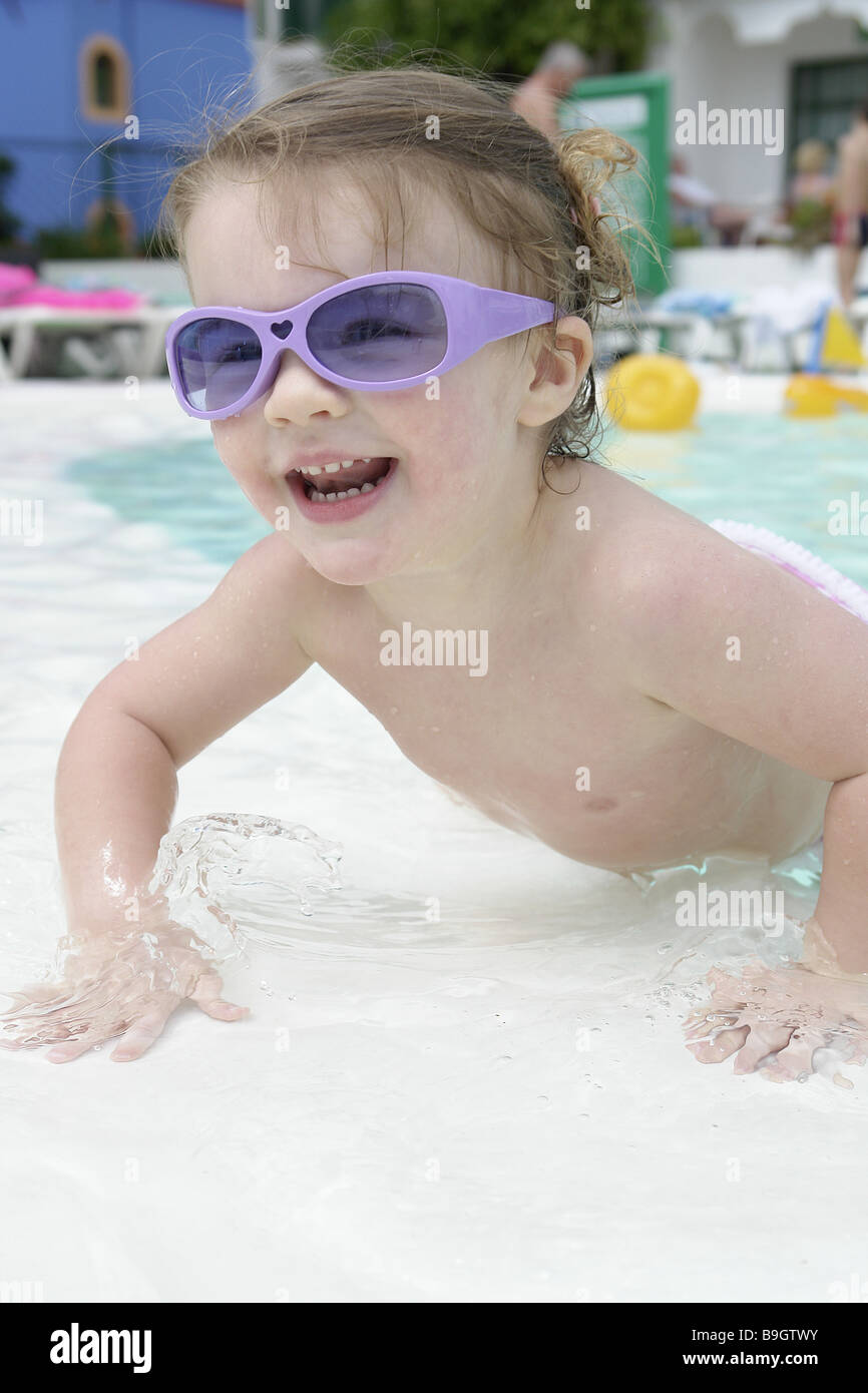 Toddler basins cheerfully fun Stock Photo - Alamy