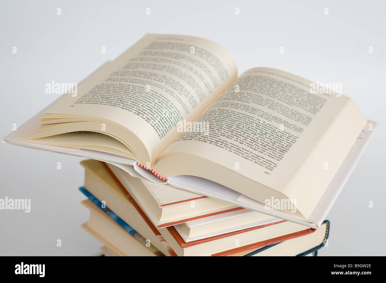 Literature study stack books hi-res stock photography and images - Alamy