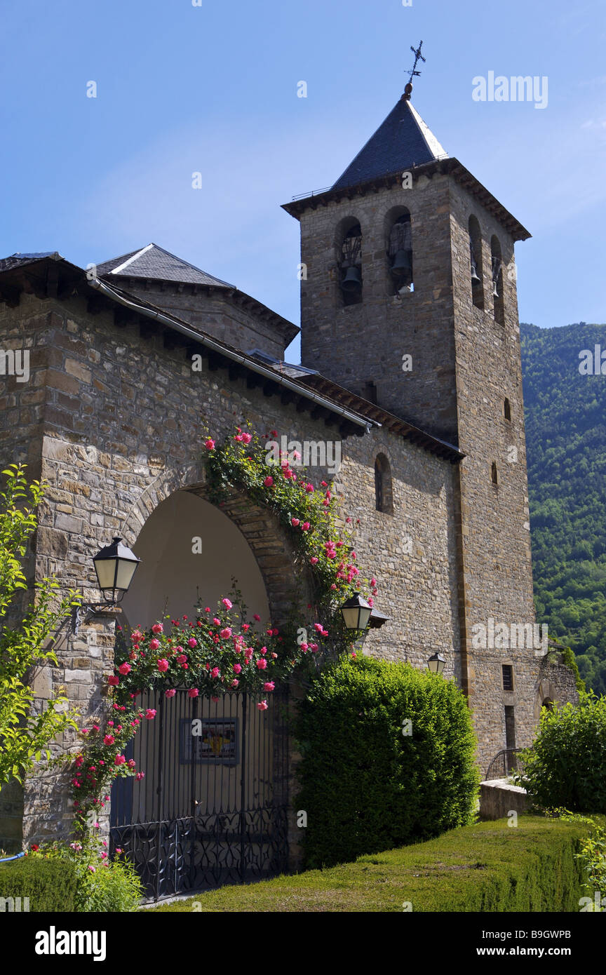 Tower of iglesia de san salvador hi-res stock photography and images ...