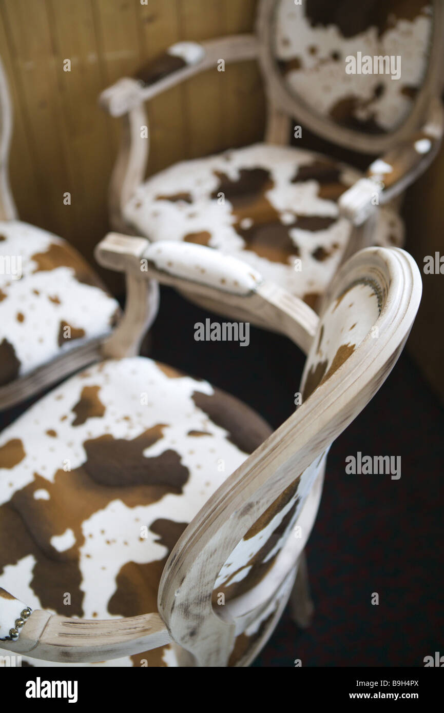 Fur chairs hi-res stock photography and images - Alamy