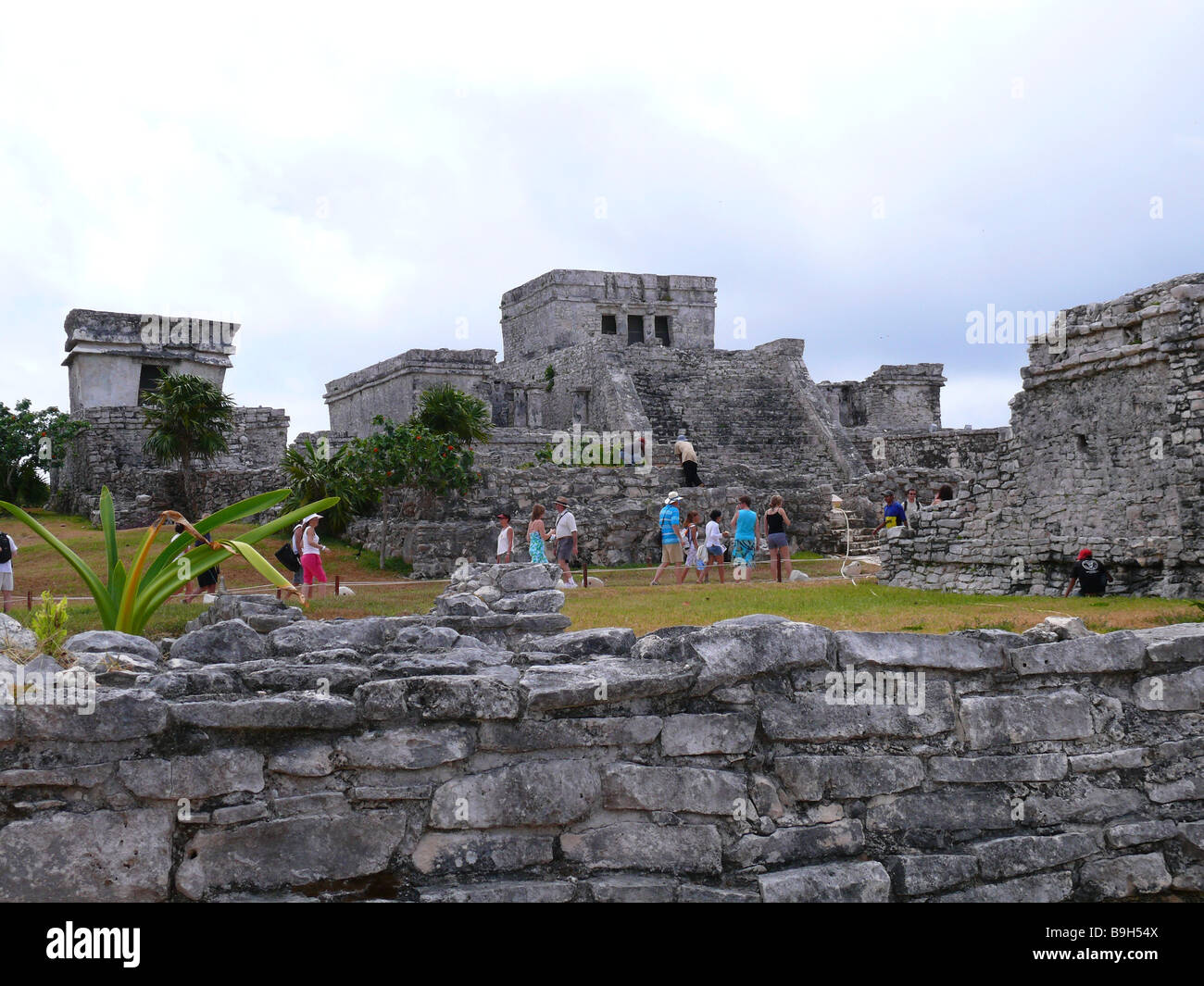 Mexico Yucatan Tulum maya-construction ruin-place tourists Latin ...