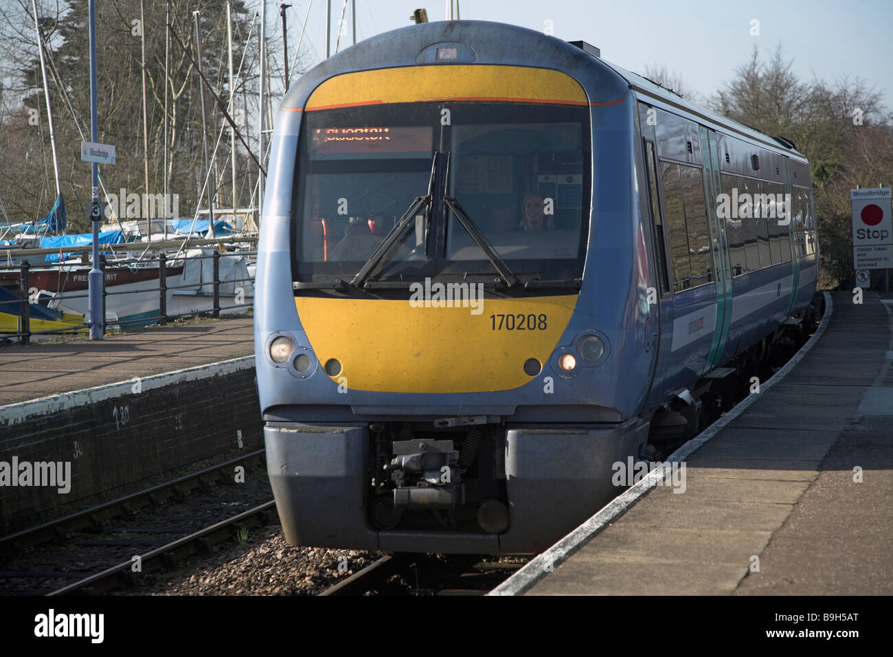 Class 170 Turbo star diesel train approaching platform Woodbridge ...