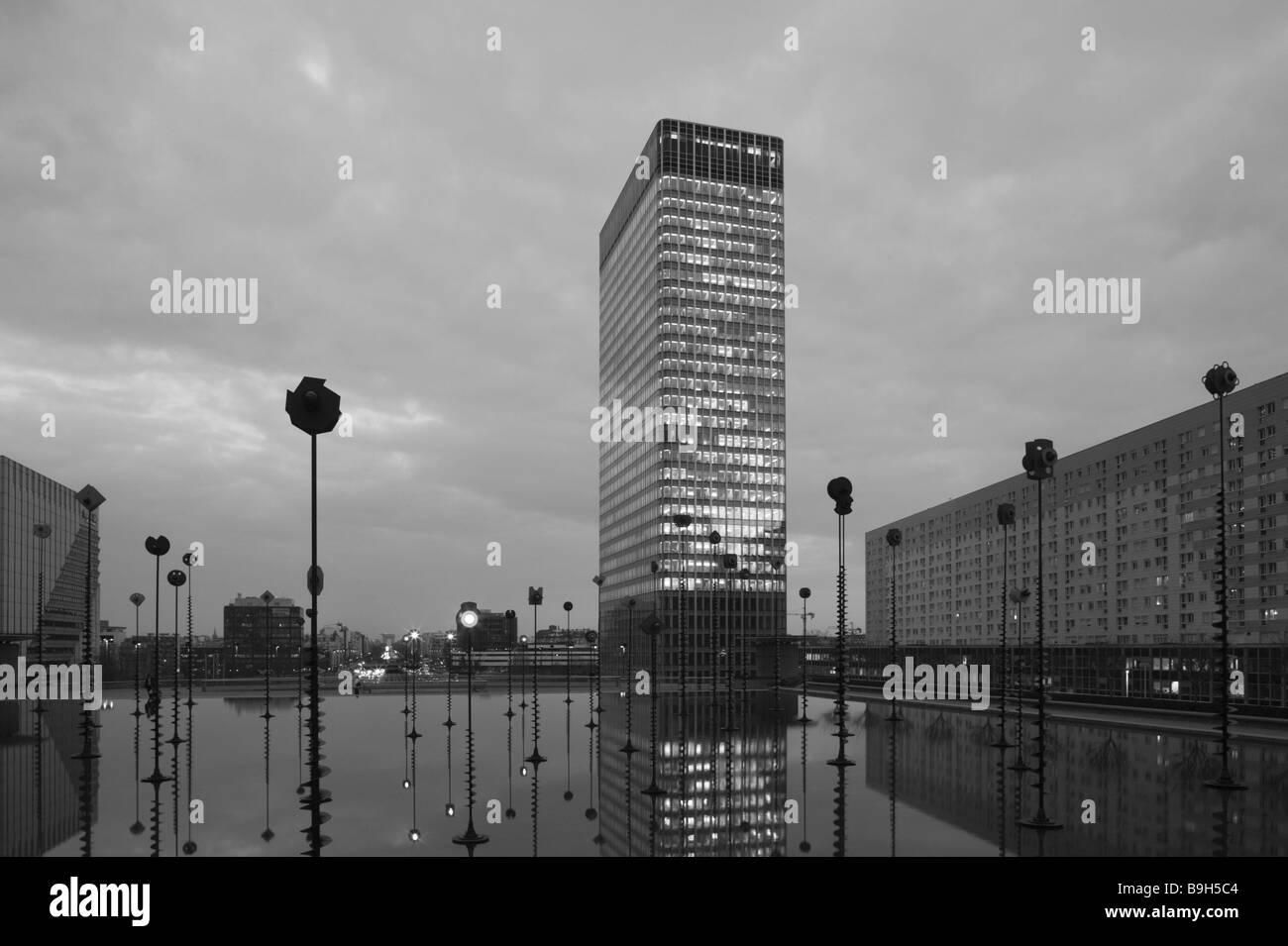 France Paris district La Defense city view high-rise "tour initial ...