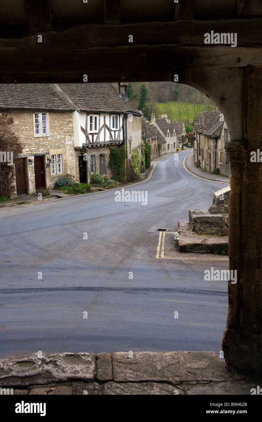 Wiltshire Castle Coombe Village High Resolution Stock Photography and ...
