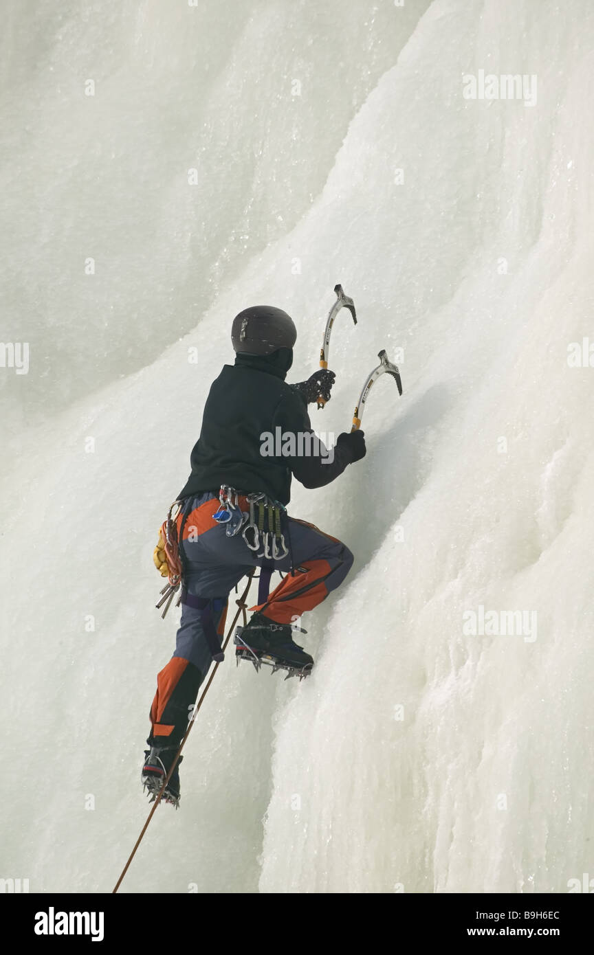 Ice models hi-res stock photography and images - Alamy