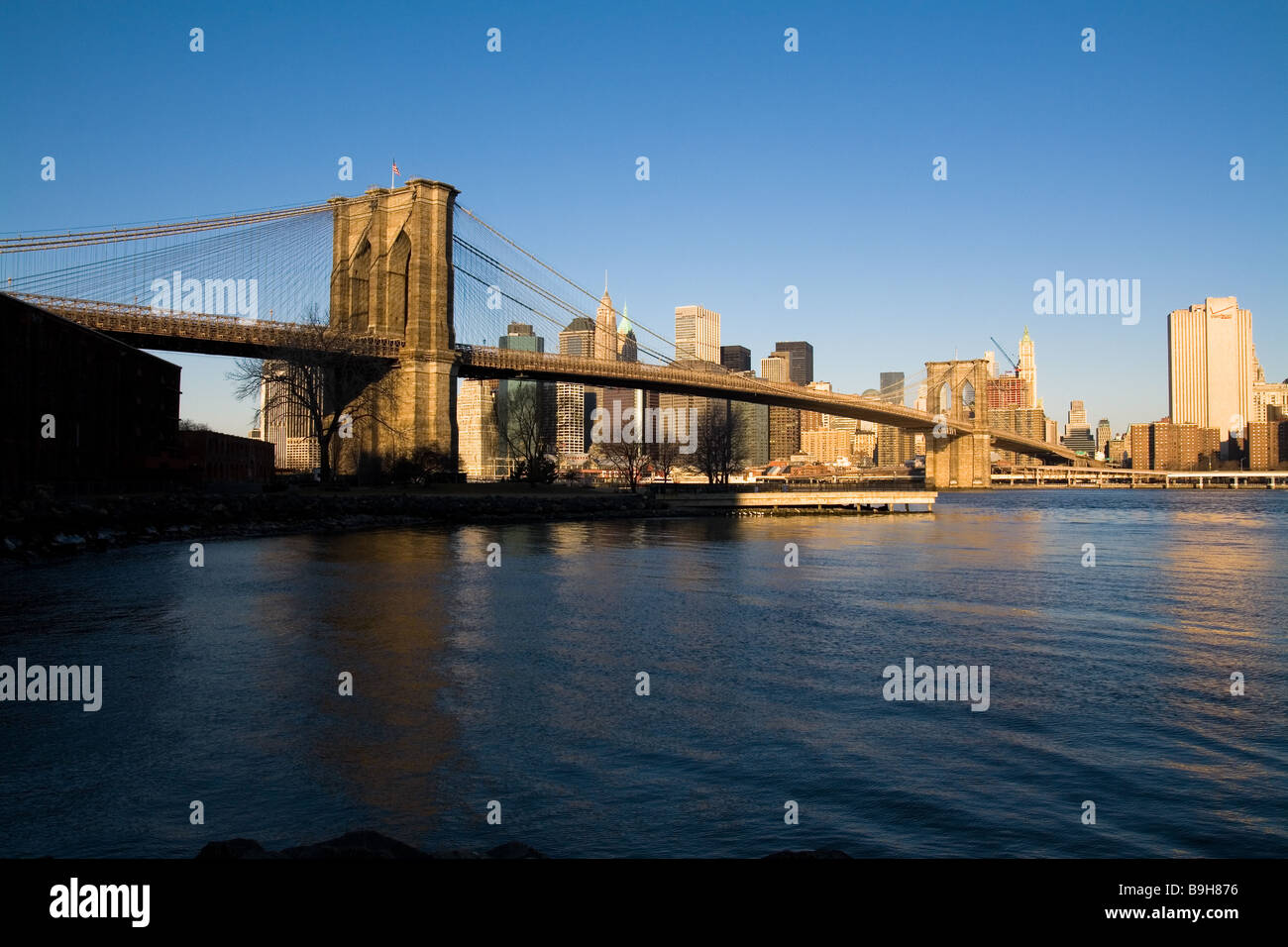 Brooklyn bridge morning hi-res stock photography and images - Alamy