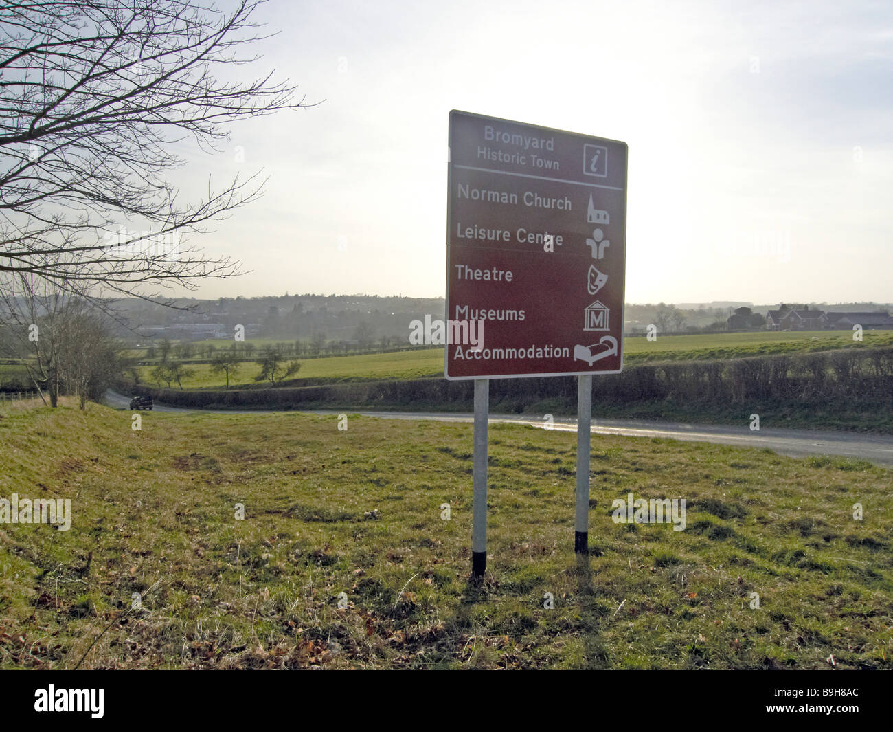 bromyard town sign Stock Photo - Alamy