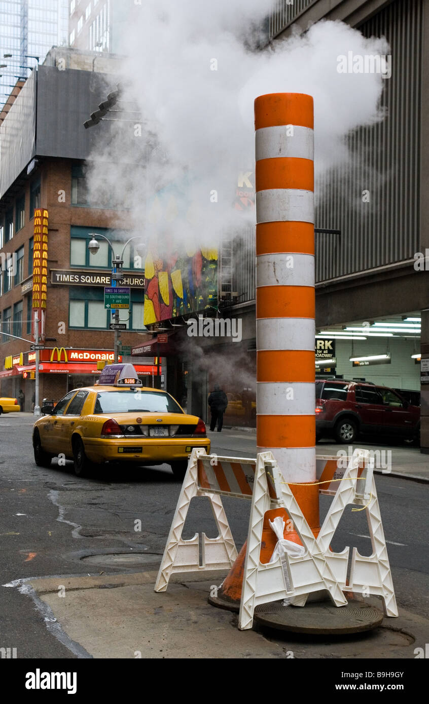 Steam outlet in new york Stock Photo - Alamy
