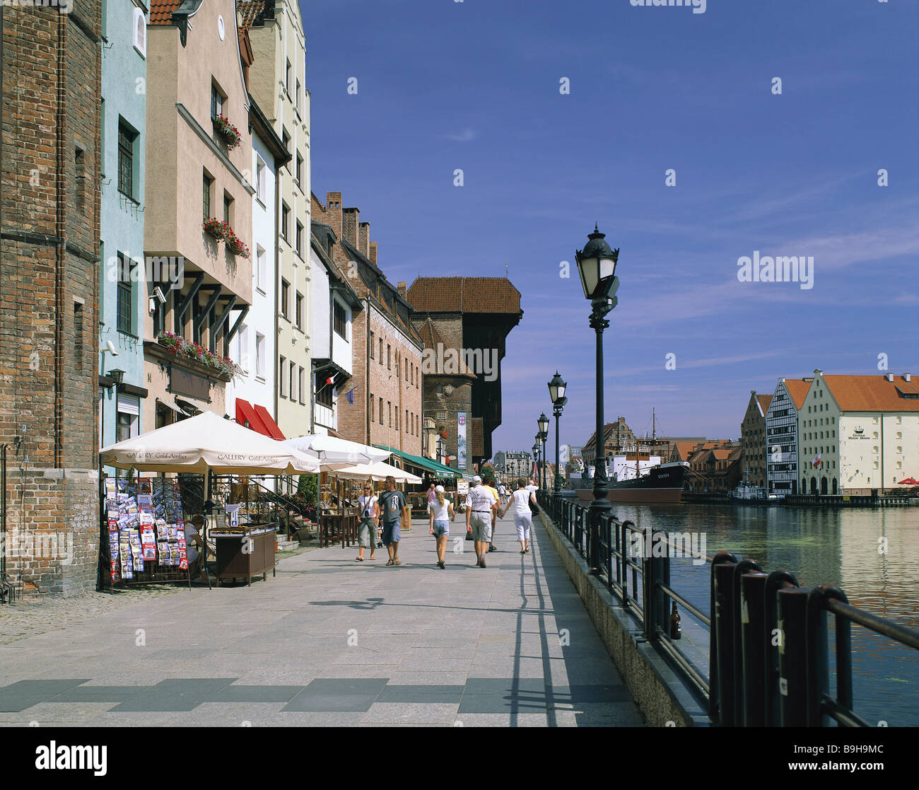 Crane gate danzig hi-res stock photography and images - Alamy