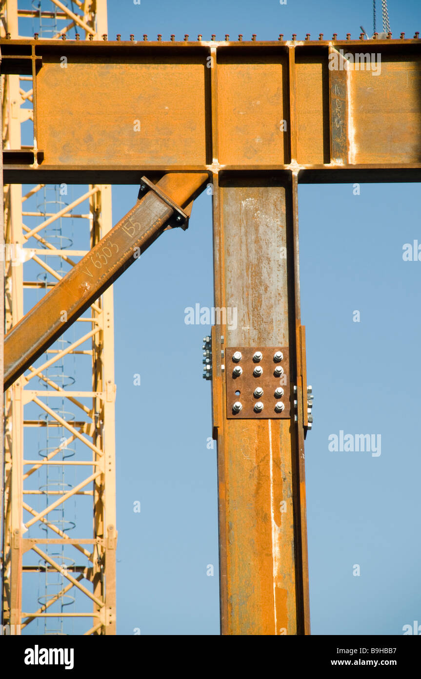 Bolted frame hi-res stock photography and images - Alamy